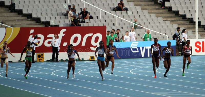 Athlets on the 200 Meters Final Editorial Stock Image - Image of ...