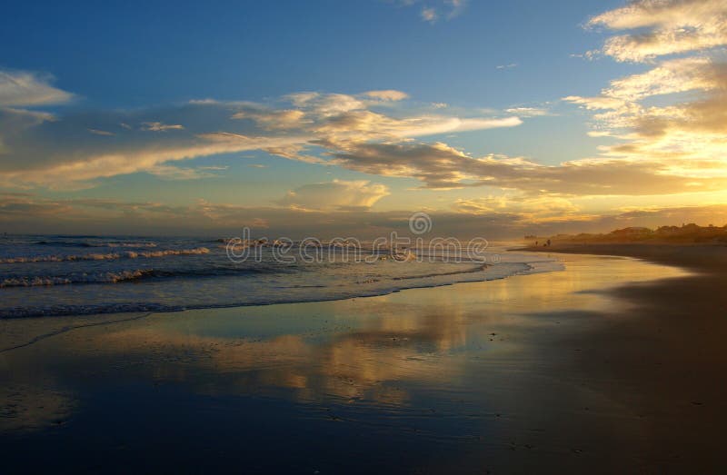 Atlantic Beach Sunset stock image. Image of water, shines - 72313557