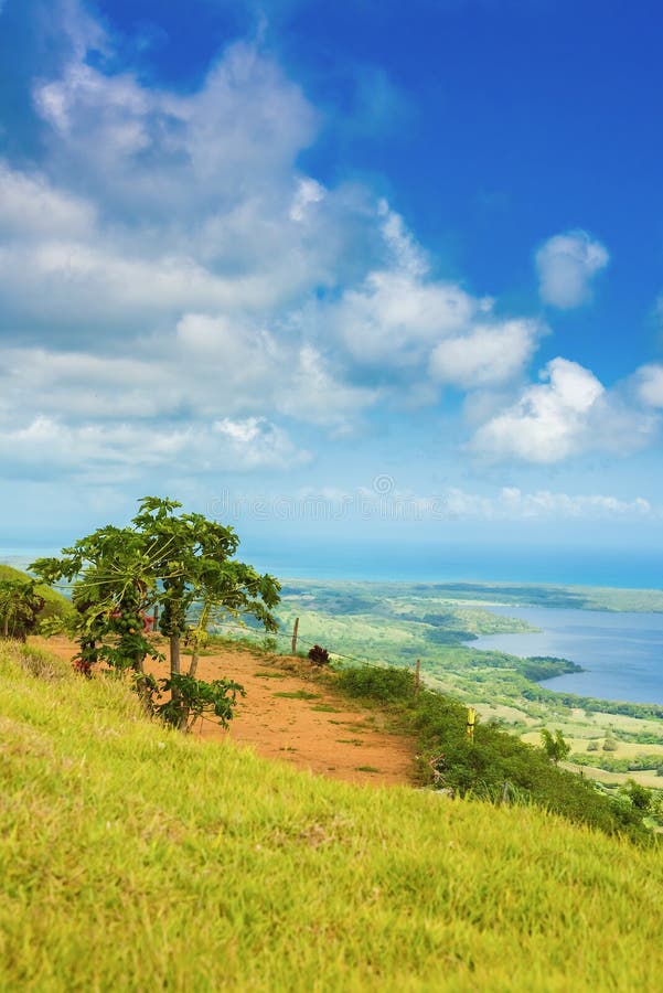 Atlantic Ocean Valley stock image. Image of hawaii, scene - 60263405