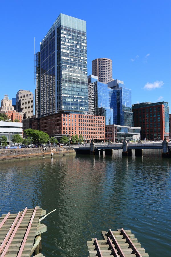 Atlantic wharf boston foto de archivo editorial. Imagen de exterior ...
