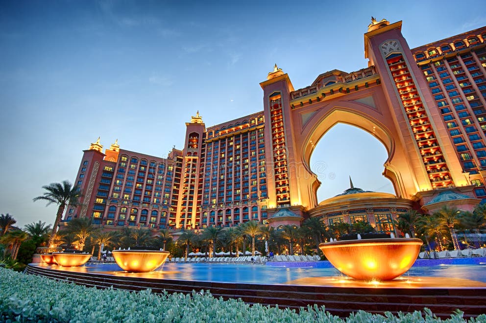 Atlantis, the Palm Dubai editorial stock photo. Image of arab - 31546178