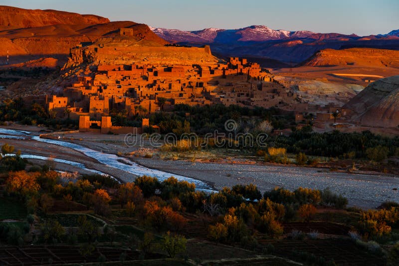 Atlas du Maroc image stock. Image of jour, vacances, destination - 83323039