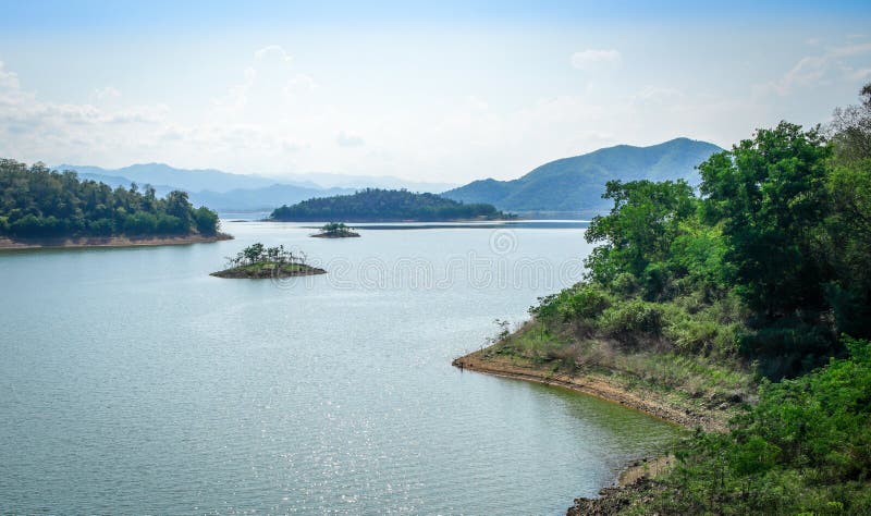 Atmosphere of lake stock image. Image of nature, fish - 117510623