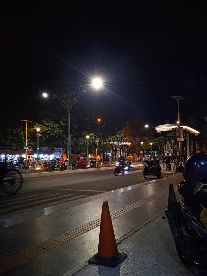 The Atmosphere at Night is Quite Busy with Lots of Vehicles Stock Image ...