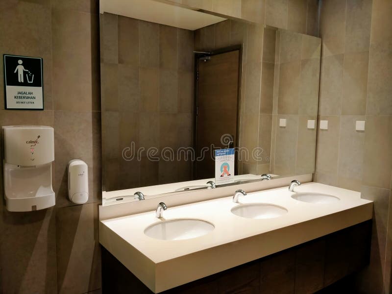 4 Man Toilet Stock Photos - Free & Royalty-Free Stock Photos from ...