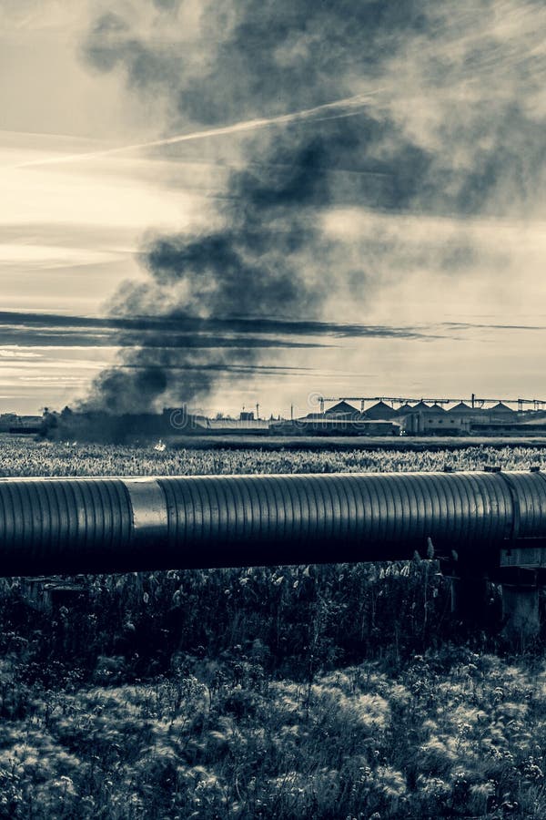 Attack and Drone Strike on an Oil and Gas Pipeline during the War ...