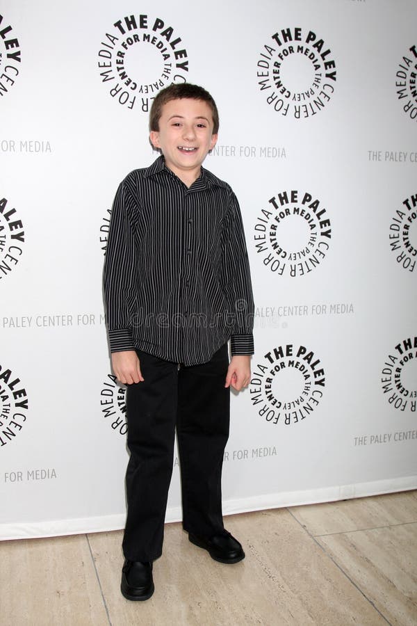 Atticus Shaffer editorial photography. Image of paul - 30078097