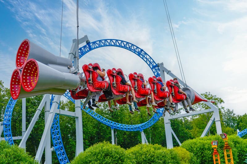 Attractions Suspended Rotating Rocket at Height in Amusement Park Stock ...