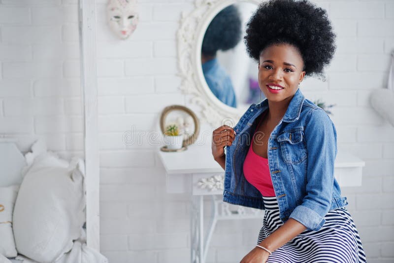 Attractive African American Woman With Afro Hair Stock Image Image Of