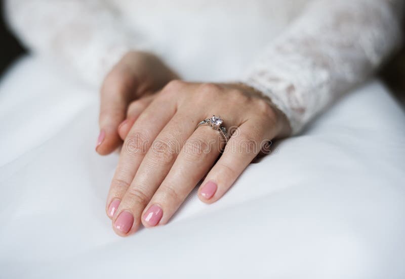 Attractive Beautiful Bride Showing Engagement Wedding Ring on Ha Stock ...