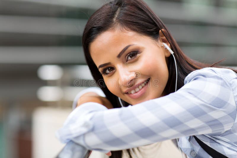 Attractive college student stock image. Image of attractive - 39100177