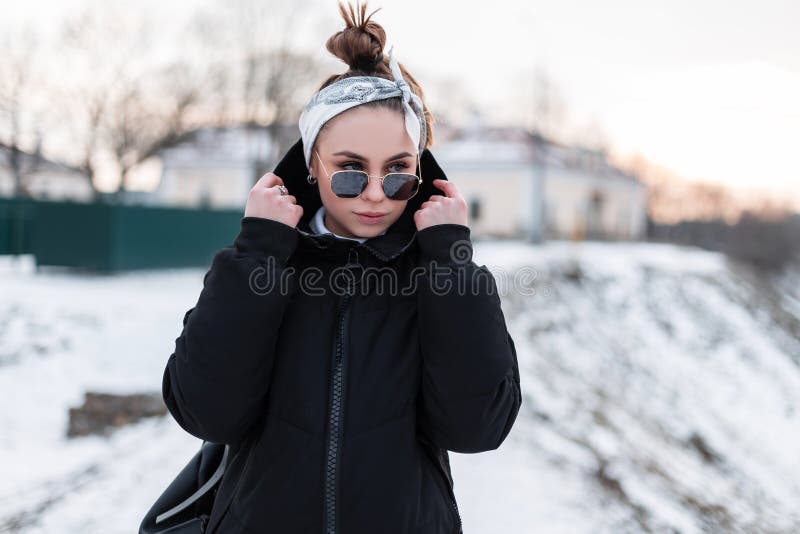 Attractive Young Hipster Woman In Stylish Black Sunglasses In Black