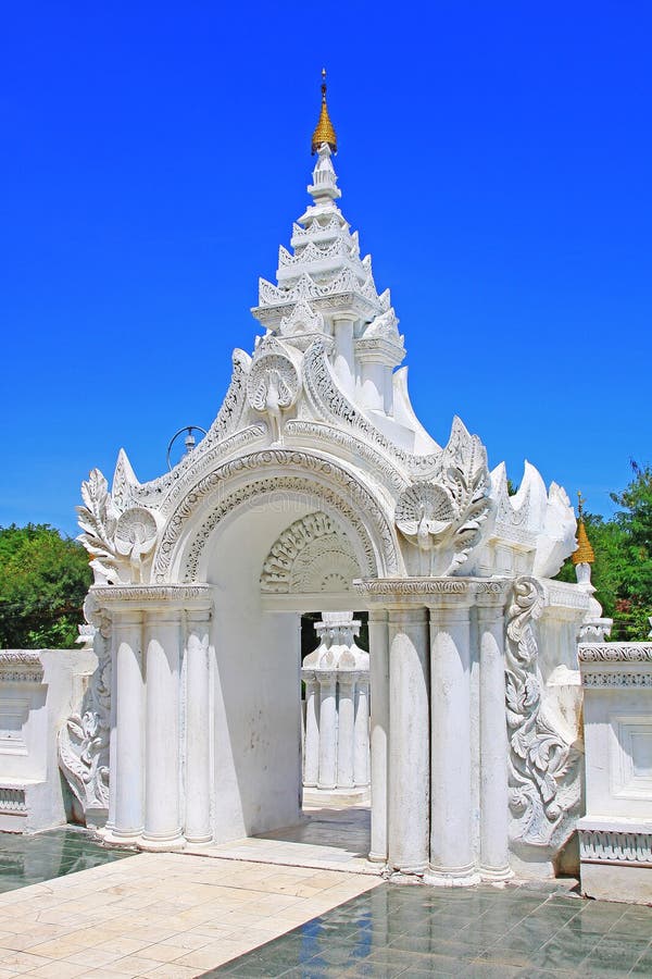 Atumashi Monastery, Mandalay, Myanmar Stock Photo - Image of building ...