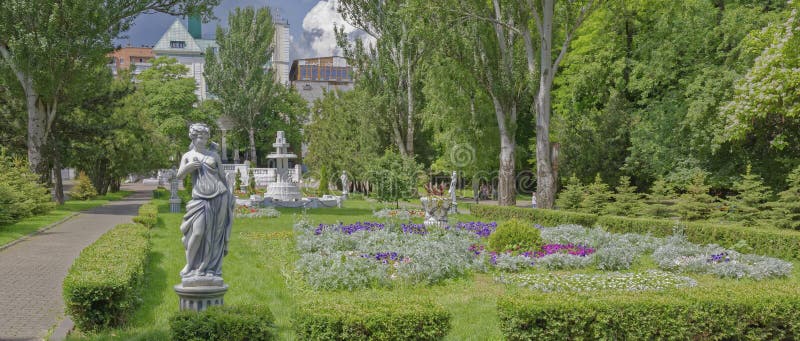 Au Printemps Parc De Gorki, Rostov-on-Don, Russie Photo stock - Image ...