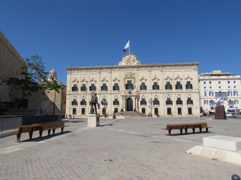 Auberge De Castille Valletta Malta Foto editorial - Imagen de estilo ...