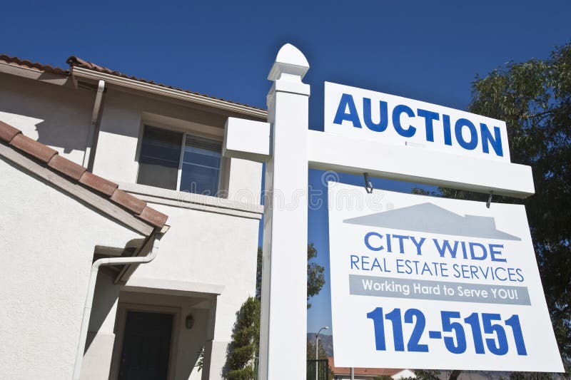 Auction Sign Outside House editorial image. Image of real - 29665490