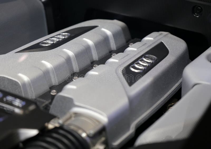 Audi Engine immagine editoriale. Immagine di automobile - 30793020