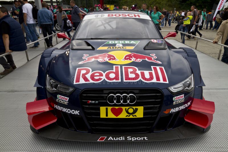 Audi AI:RACE PB 18 E-Tron redaktionelles bild. Bild von ausstellung ...