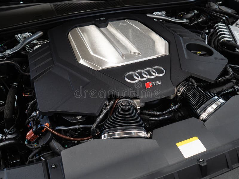 Audi RS car engine editorial photography. Image of assemble - 238598917