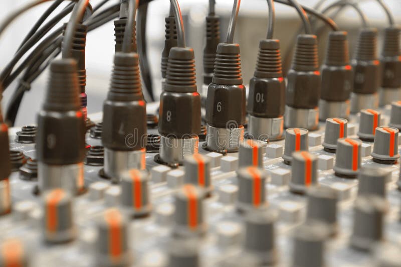 Audio input stock foto. Image of aanbiedingen, banden - 3418368