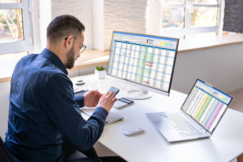 Auditor Employee and Data Analyst Stock Photo - Image of office, young ...