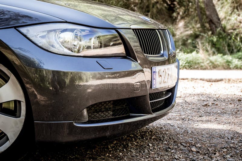 BMW 3 Series E90 330i Sparkling Graphite at the Mountain Road Editorial ...