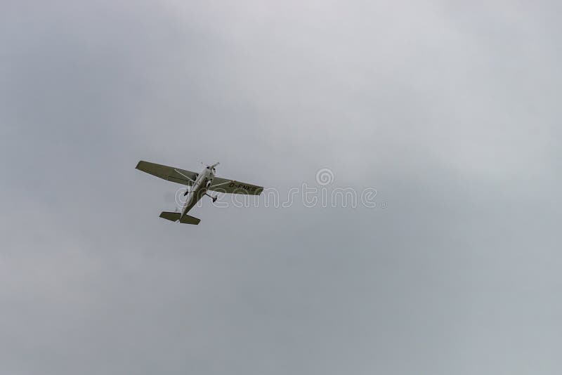 Light General Aviation Plane Takeoff Editorial Photography - Image of ...