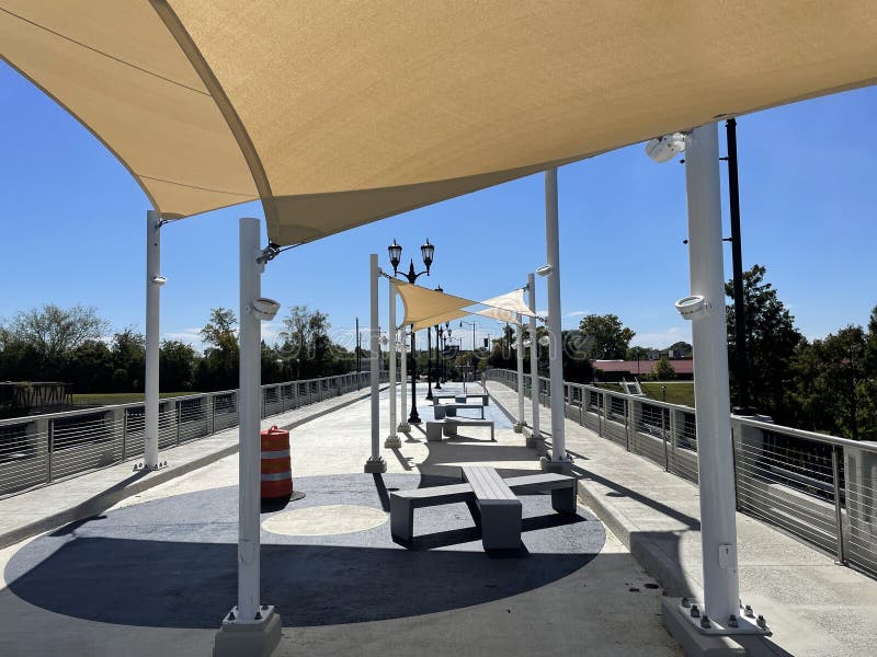 Augusta Ga Jefferson Davis Bridge Memorial Riverwalk Distant Walk Way ...