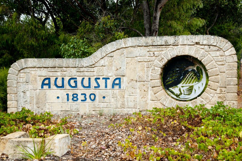 Augusta Town Sign imagen de archivo. Imagen de australia - 117370191