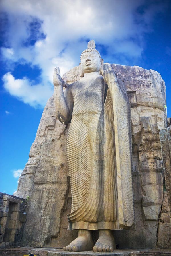 Aukana Buddha, Sri Lanka stock photo. Image of statues - 11267692