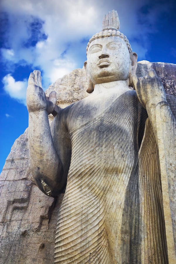 Aukana Buddha, Sri Lanka stock image. Image of buddhist - 11433605