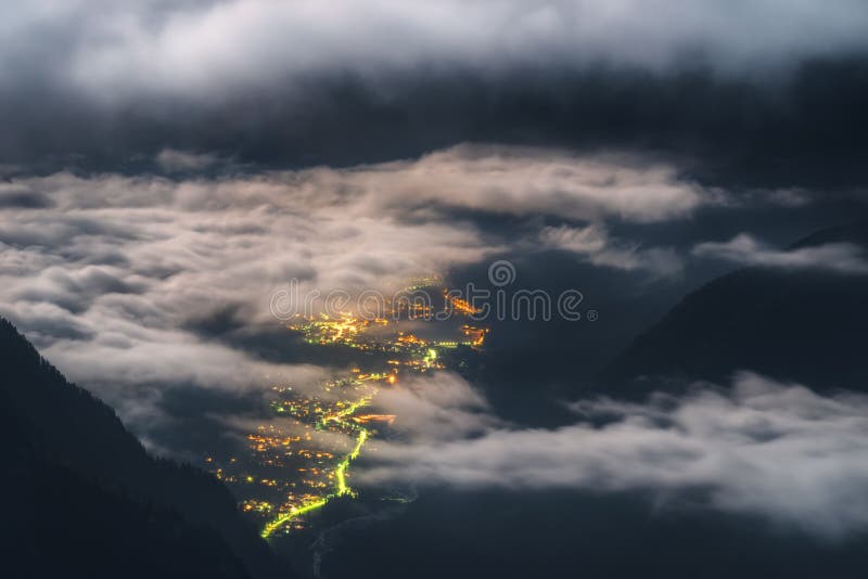 Auronzo Evening in the Moonlight Stock Image - Image of outdoor, cliff ...