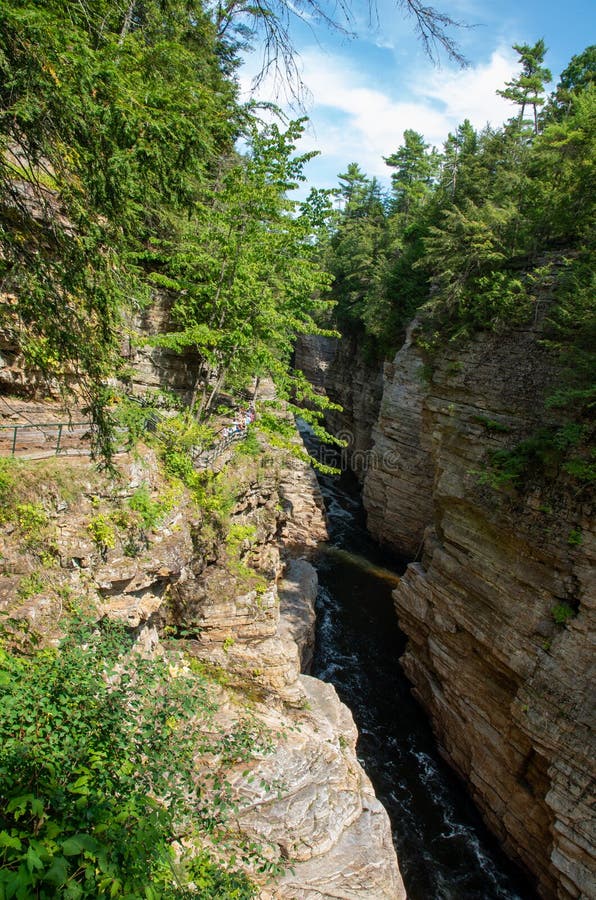 260 Chasm Walls Stock Photos - Free & Royalty-Free Stock Photos from ...