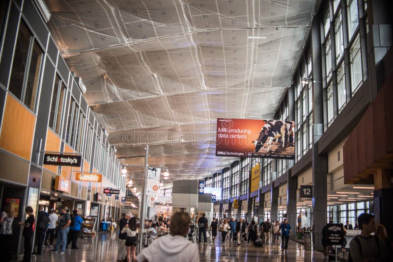 Austin Airport editorial photo. Image of airlines, arena - 256837076
