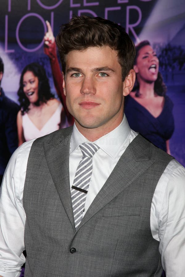 Austin Stowell editorial stock photo. Image of stowell - 23275943