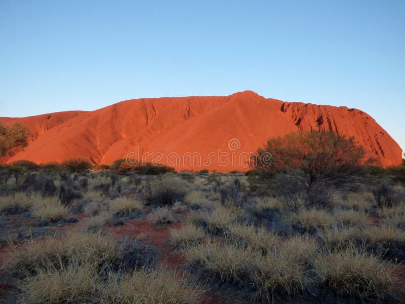 Australia, outback, Uluru editorial photo. Image of cavity - 100743771