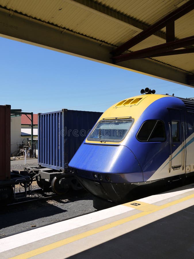 Australia: Passenger and Freight Trains Stock Image - Image of dubbo ...