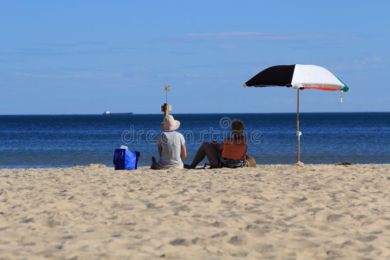 Australian beach lifestyle editorial photo. Image of summer - 86303936