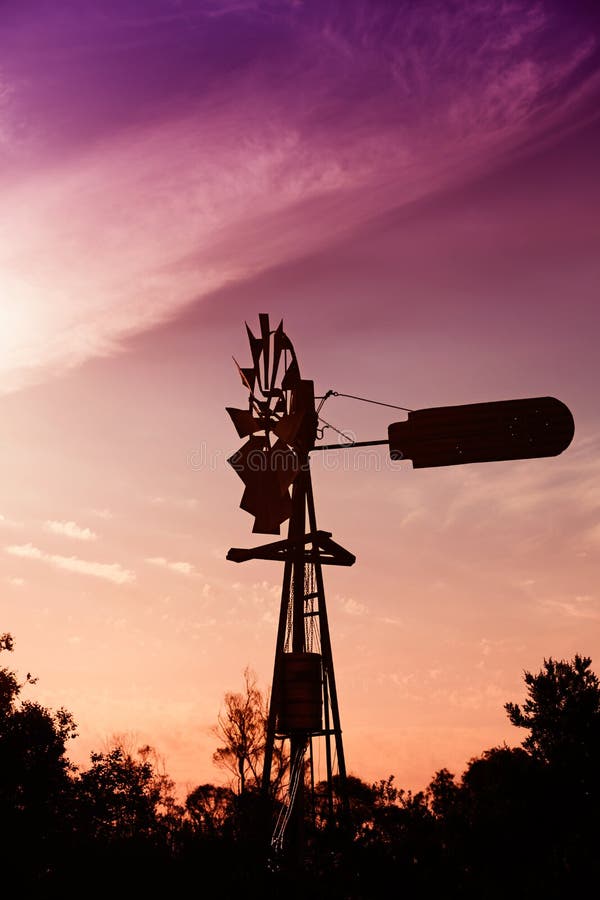 Australian windmill stock image. Image of sunset, fins - 34161333