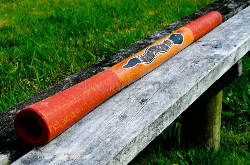 Australien Didgeridoo - Didjeridu Image stock - Image du culture ...