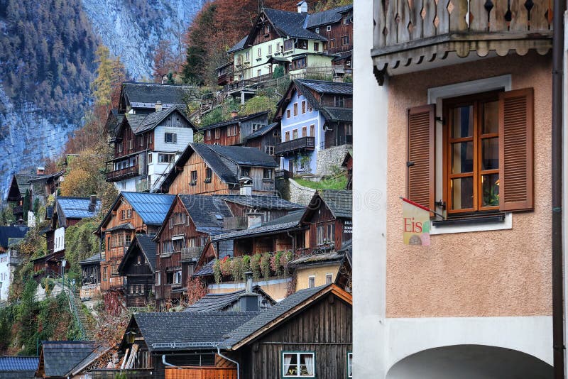 Austria: Hallstatt editorial stock photo. Image of site - 67630283