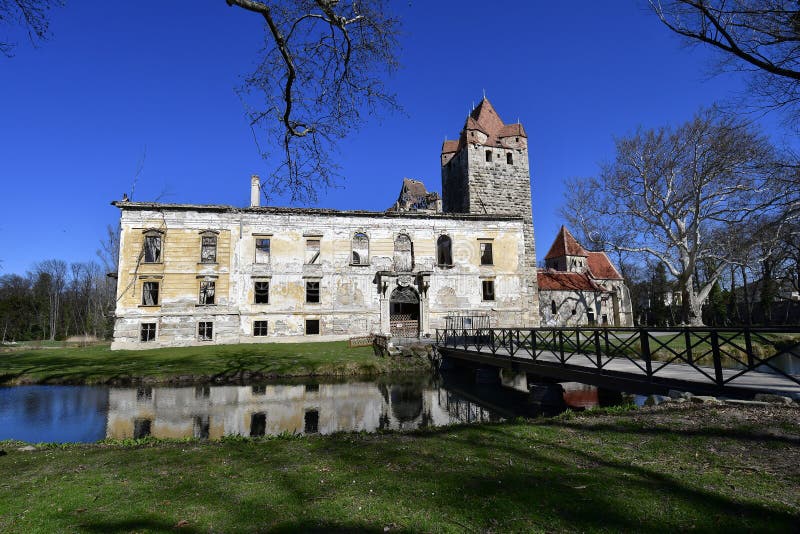 Austria, Pottendorf Castle stock image. Image of austria - 177435431