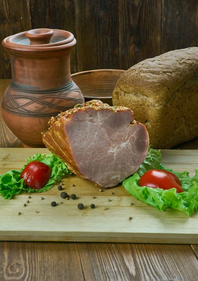 Austriaco Selchfleisch immagine stock. Immagine di piatto - 98099419