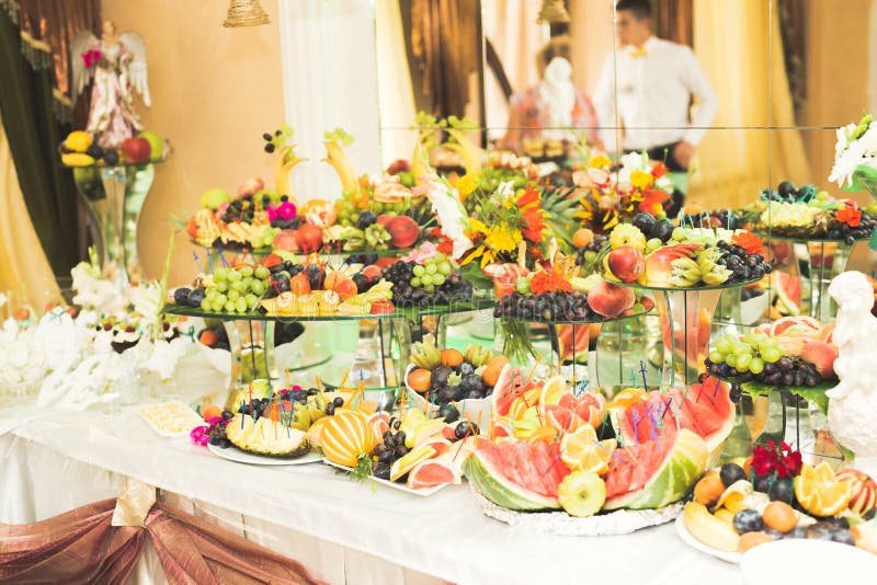 Authentic Buffet, Assorted Fresh Fruits, Berries and Citrus ...