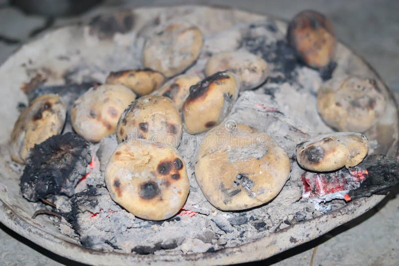 Authentic Traditional Litti at Hot Cow Dunk Ashes from Flat Angle Stock ...