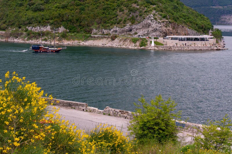 Authentic Yacht Sails Past Verige 65 in the Bay on a Background of ...