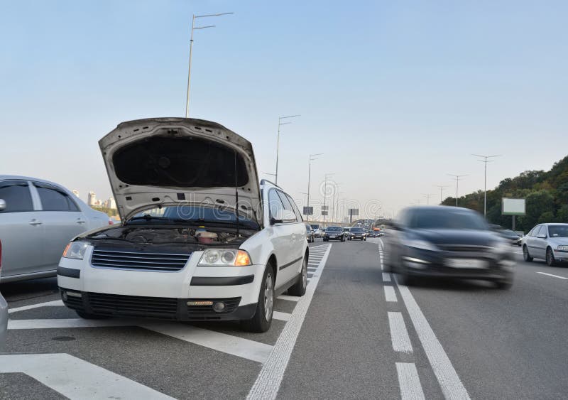 Vehicle breakdown stock photo. Image of breakdown, fault - 125429256