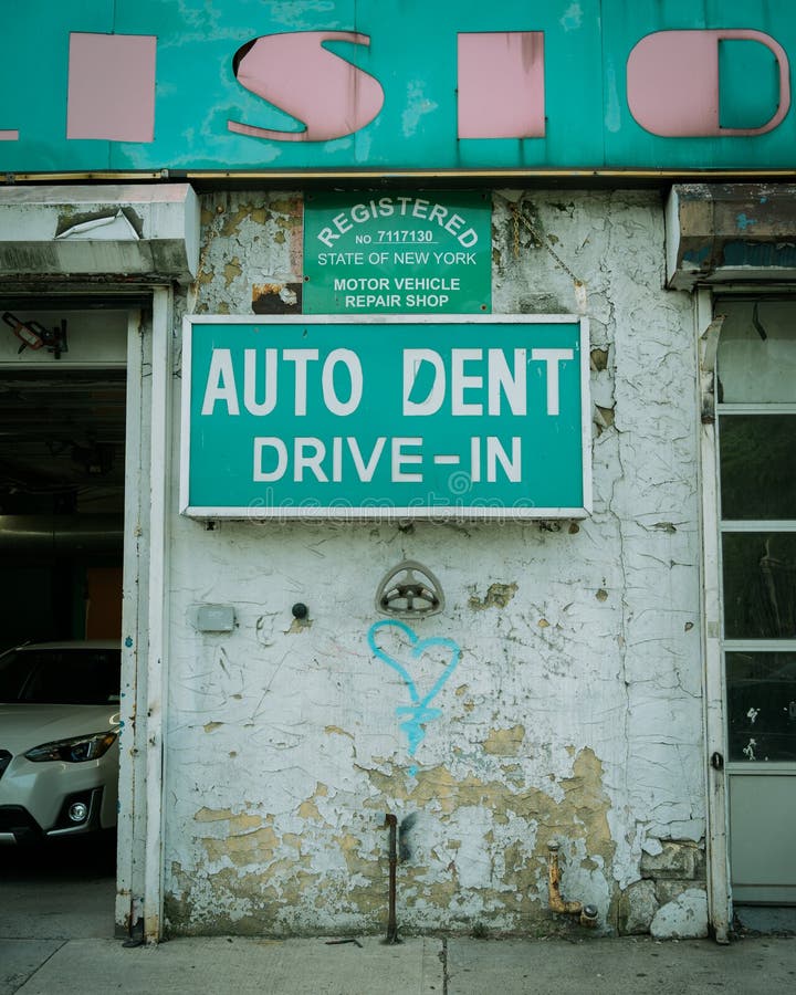 Auto Dent Collision Vintage Sign, Brooklyn, New York Editorial Photo ...