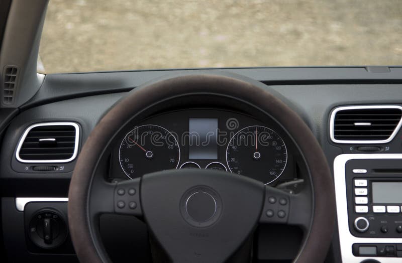 Automobil-Instrumententafel Stockbild - Bild von kraftstoff, auto: 4990923