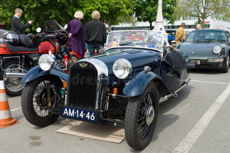 Auto Morgan, F-Reeksen Driewielers Redactionele Stock Foto - Image of ...